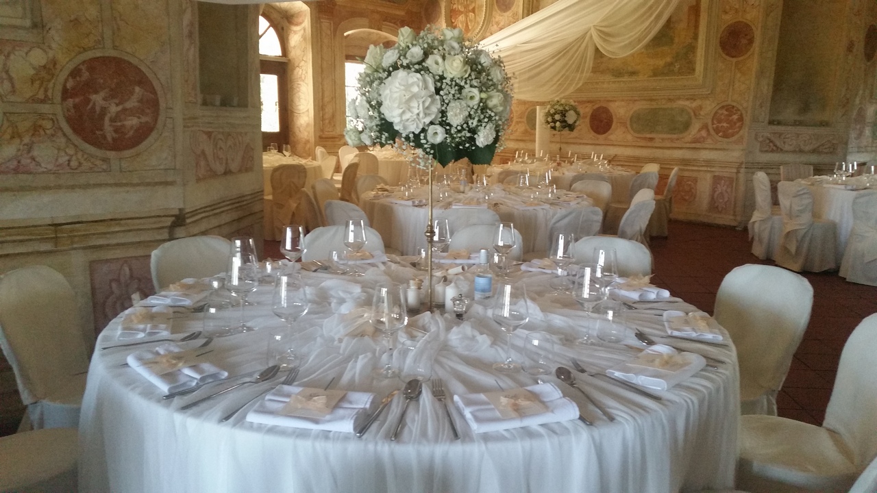 Decoration and bouquets - Gostilna pri Lojzetu - Dvorec Zemono